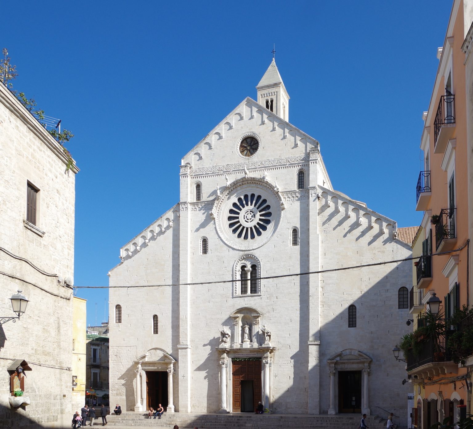 The cathedral of Bari - POLYSEMi Portal